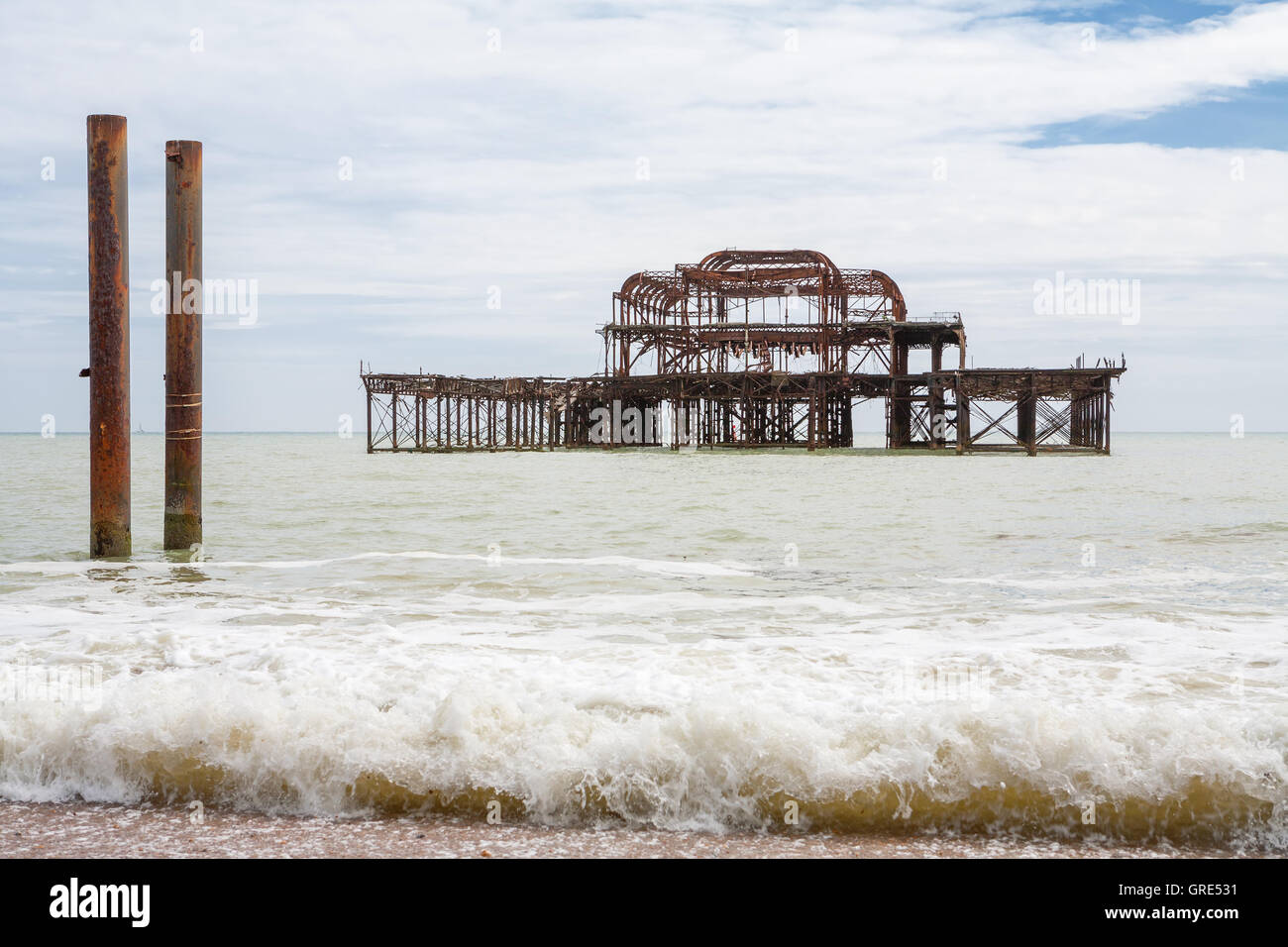 Brighton burnt pier burned hi-res stock photography and images - Alamy