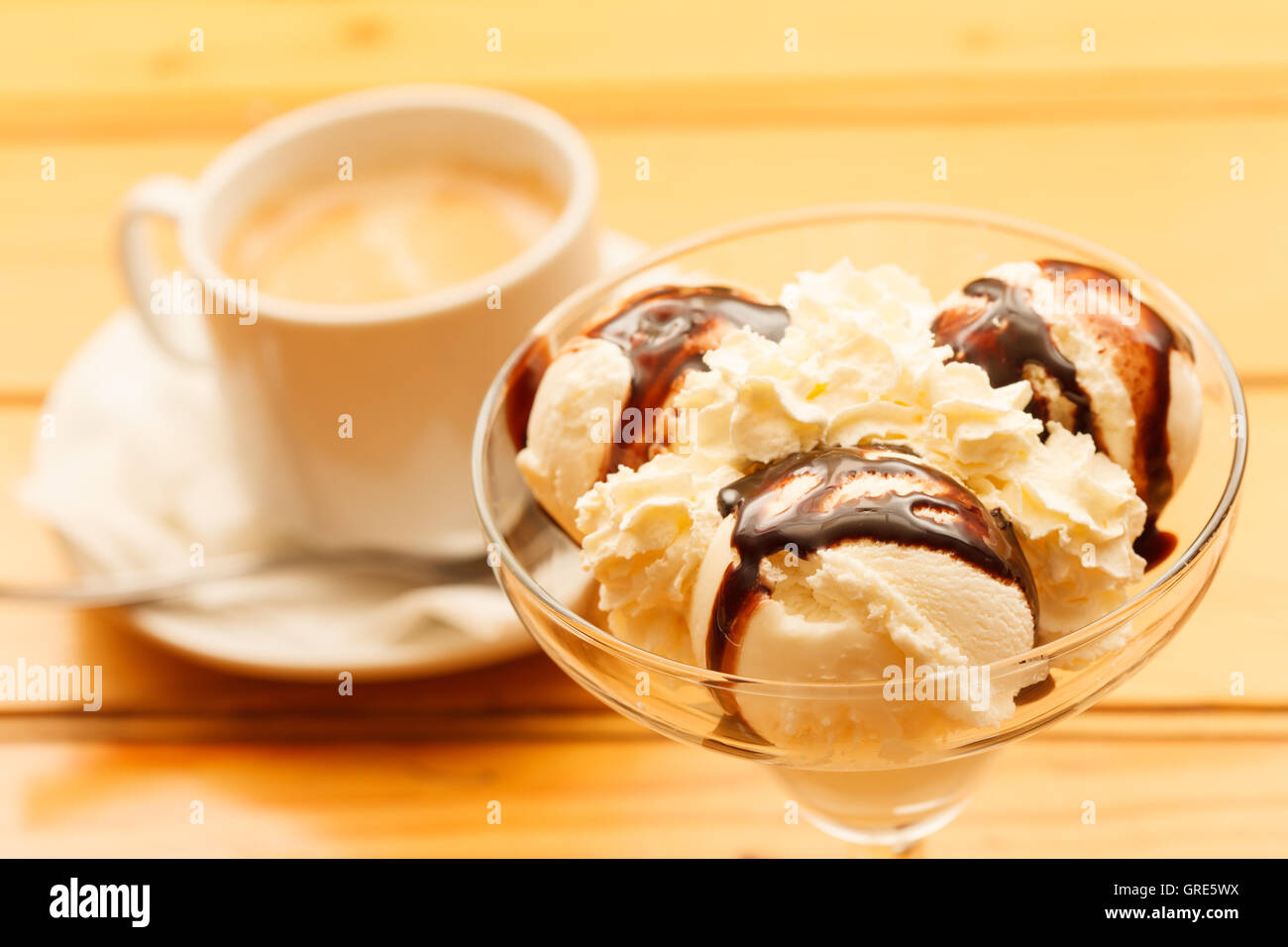 ice cream with coffee Stock Photo - Alamy