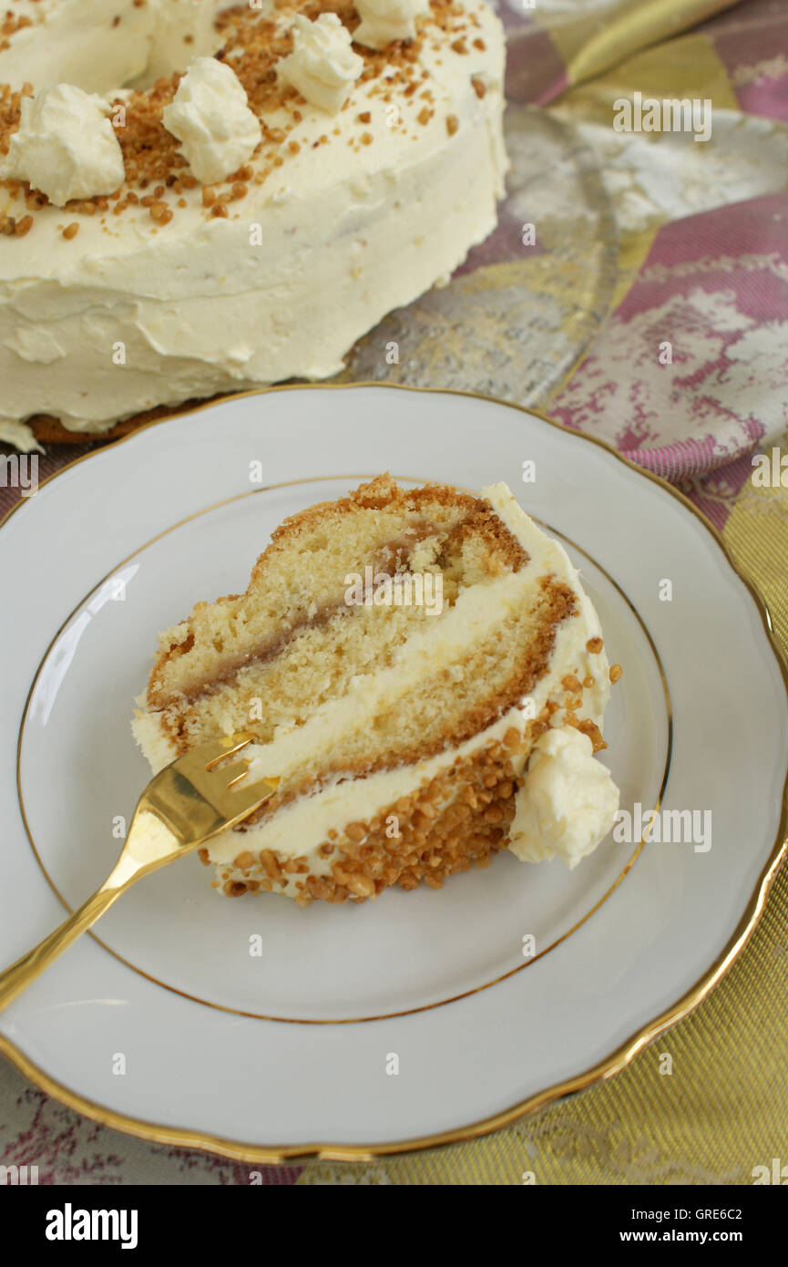 Frankfurter Ring Cake, Butter Cream Cake Stock Photo - Alamy