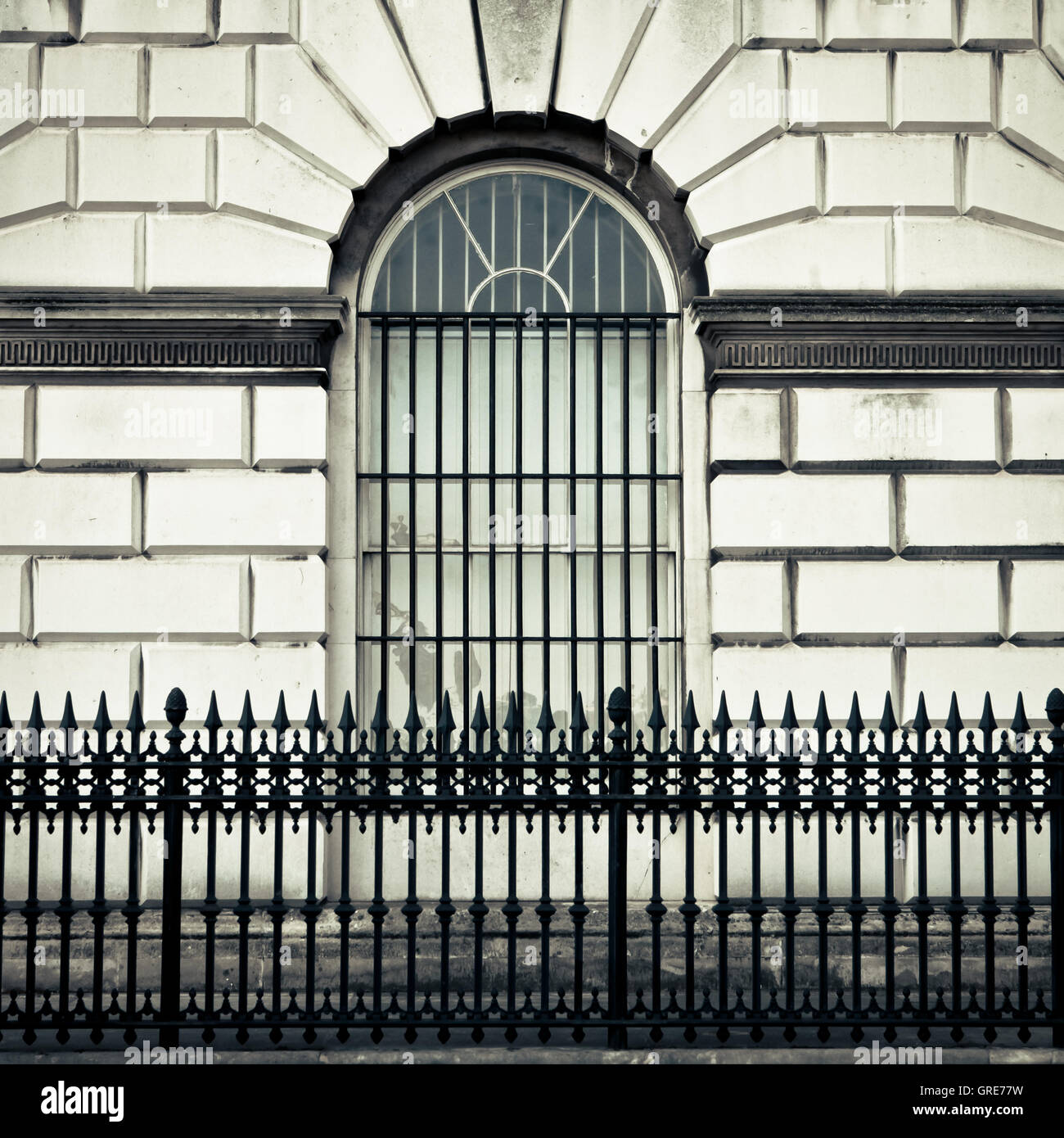 Black wrought iron window bars hi-res stock photography and images - Alamy