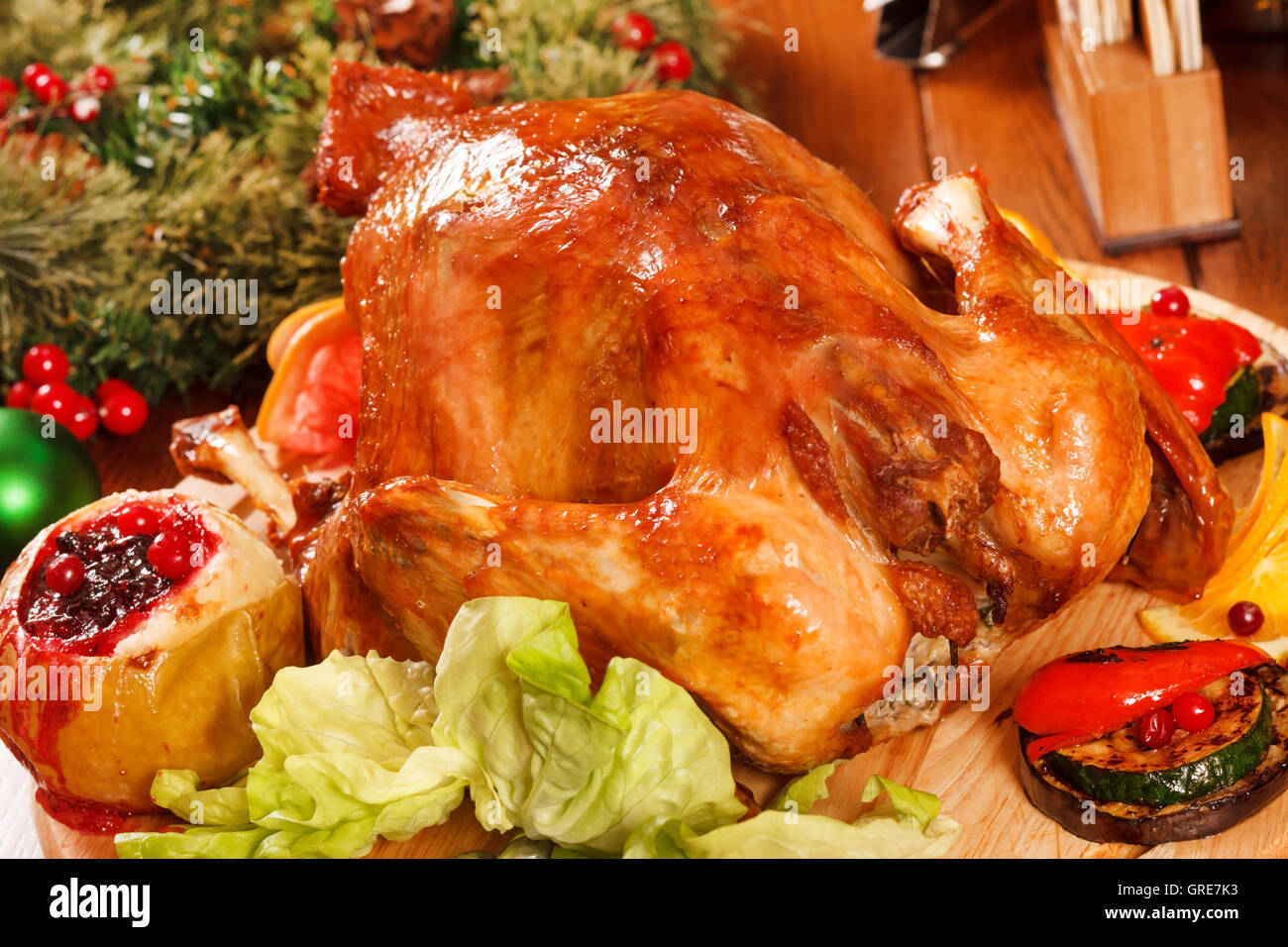 Garnished roasted turkey Stock Photo - Alamy