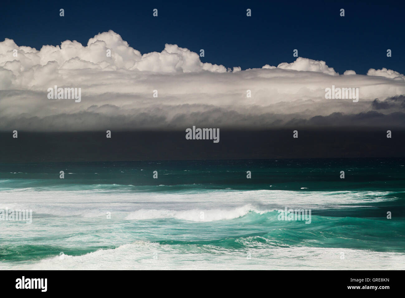 Pure ocean hi-res stock photography and images - Alamy