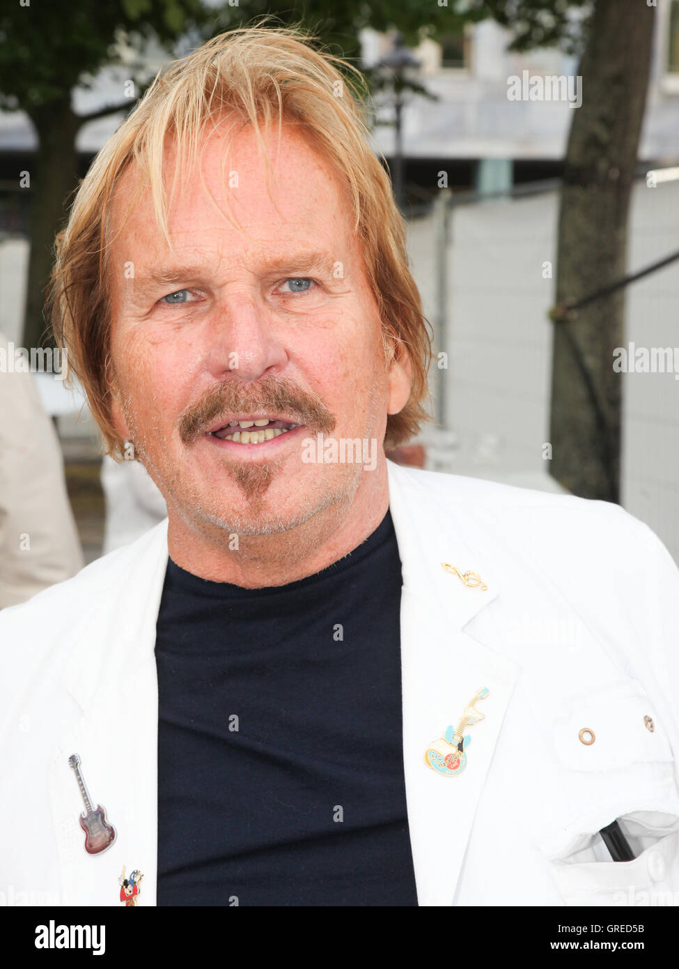 Singer Frank Zander Stock Photo - Alamy