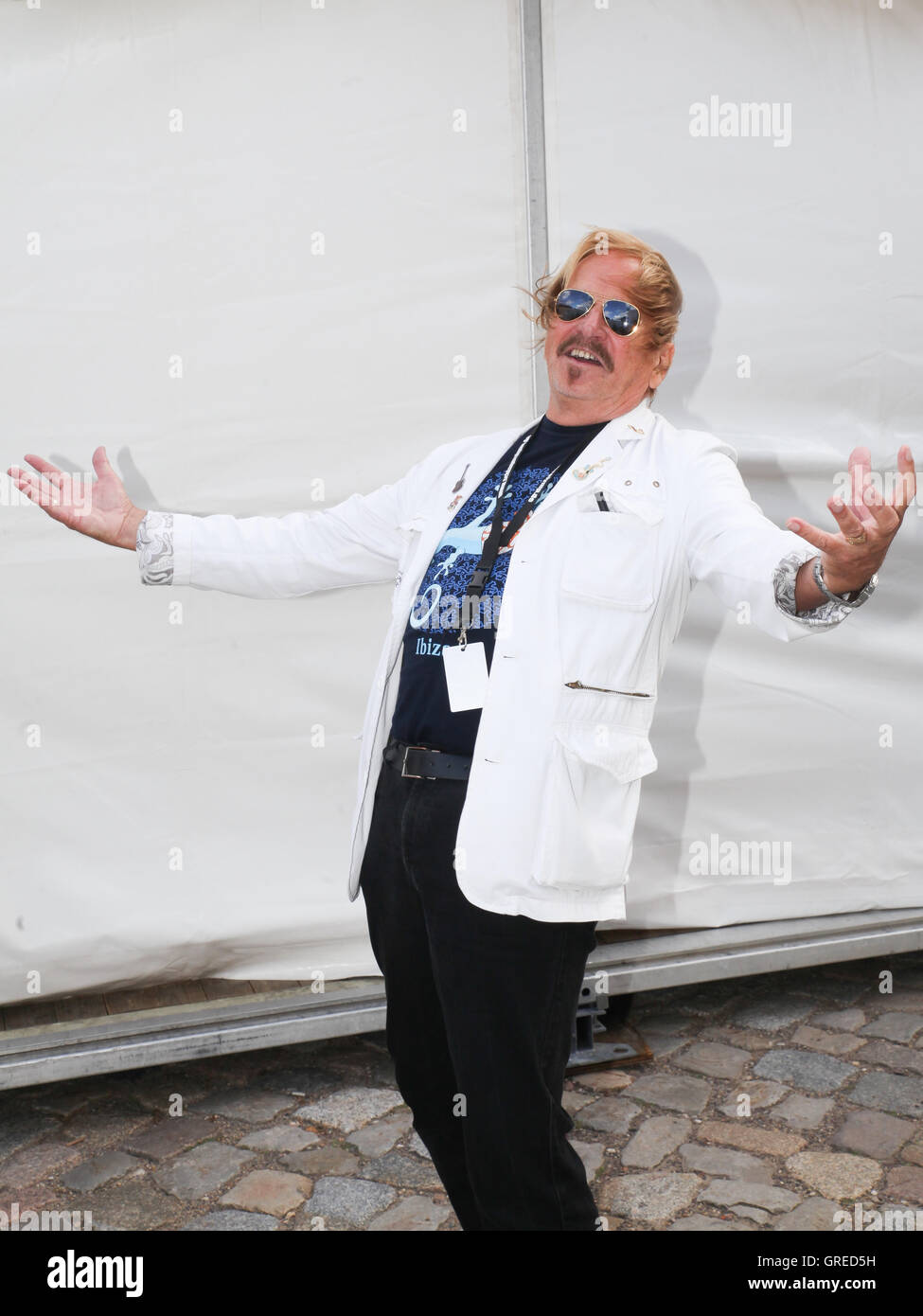 Frank zander hi-res stock photography and images - Alamy