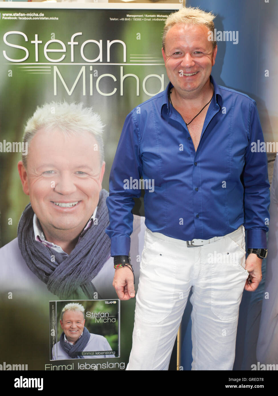 Singer Stefan Micha Stock Photo - Alamy