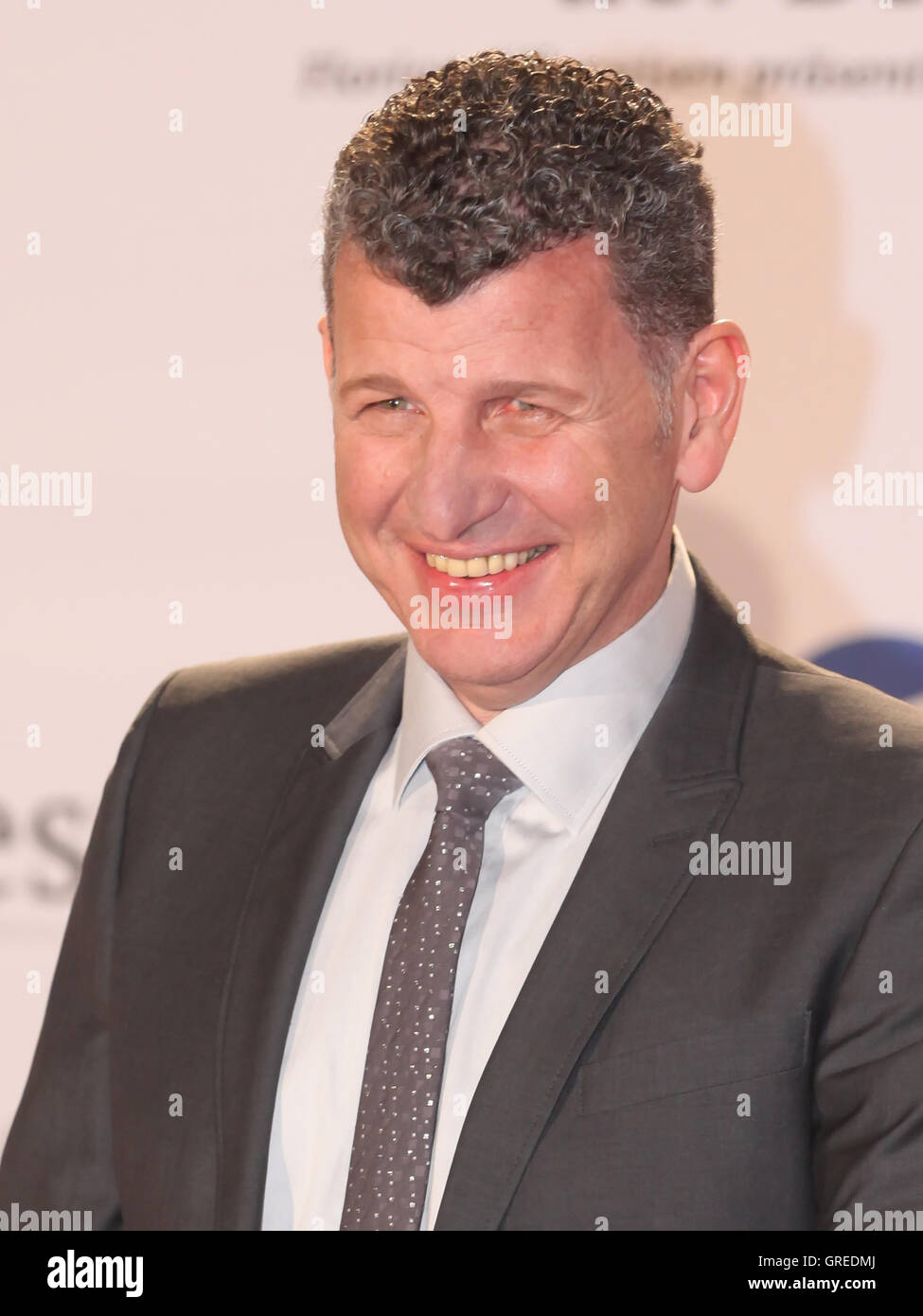 Semino rossi hi-res stock photography and images - Alamy