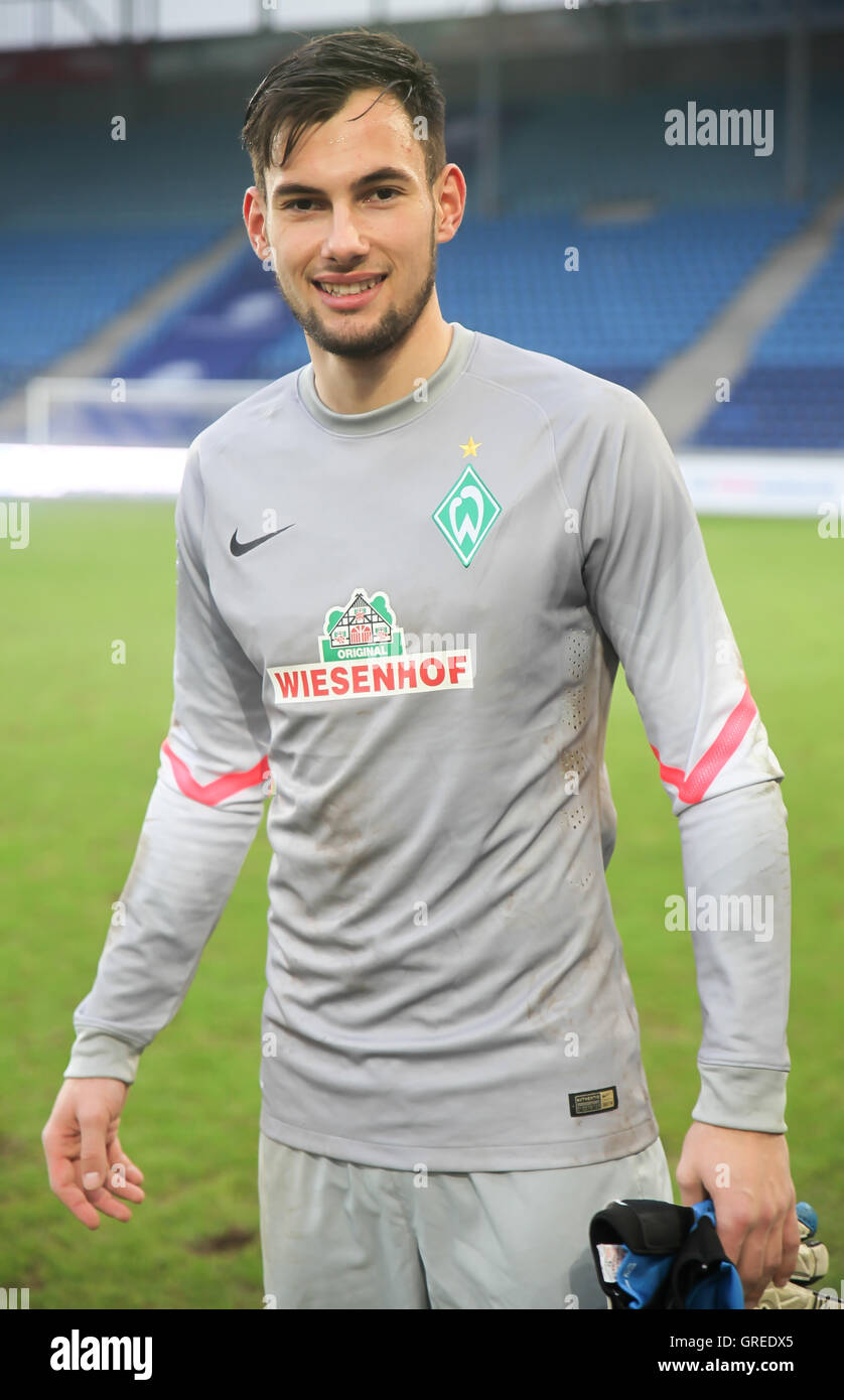 Werder bremen goalkeeper hi-res stock photography and images - Alamy