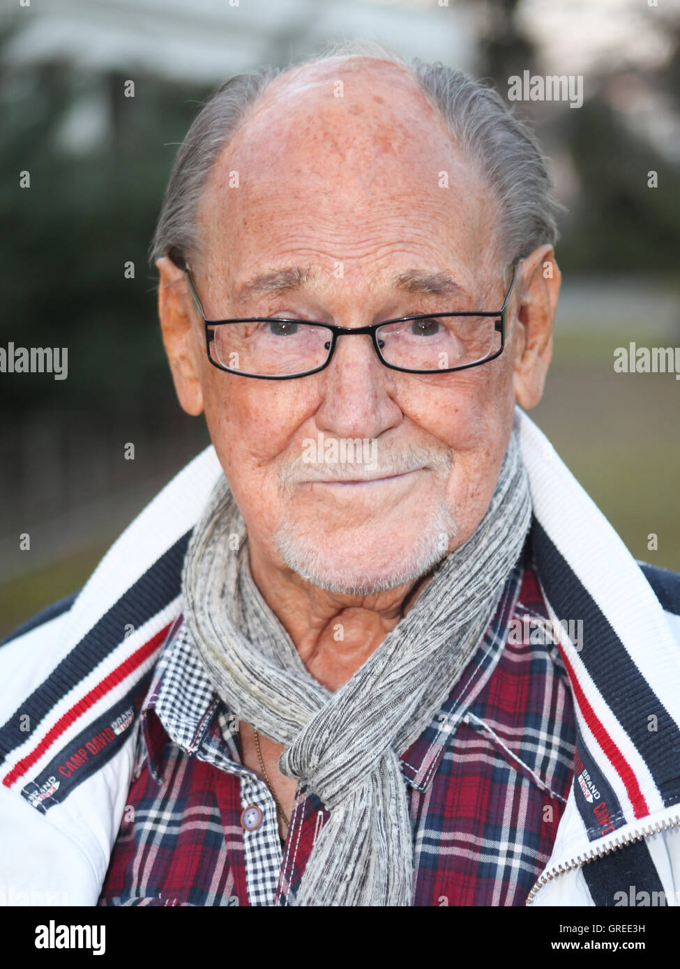 German moderator and actor hi-res stock photography and images - Alamy