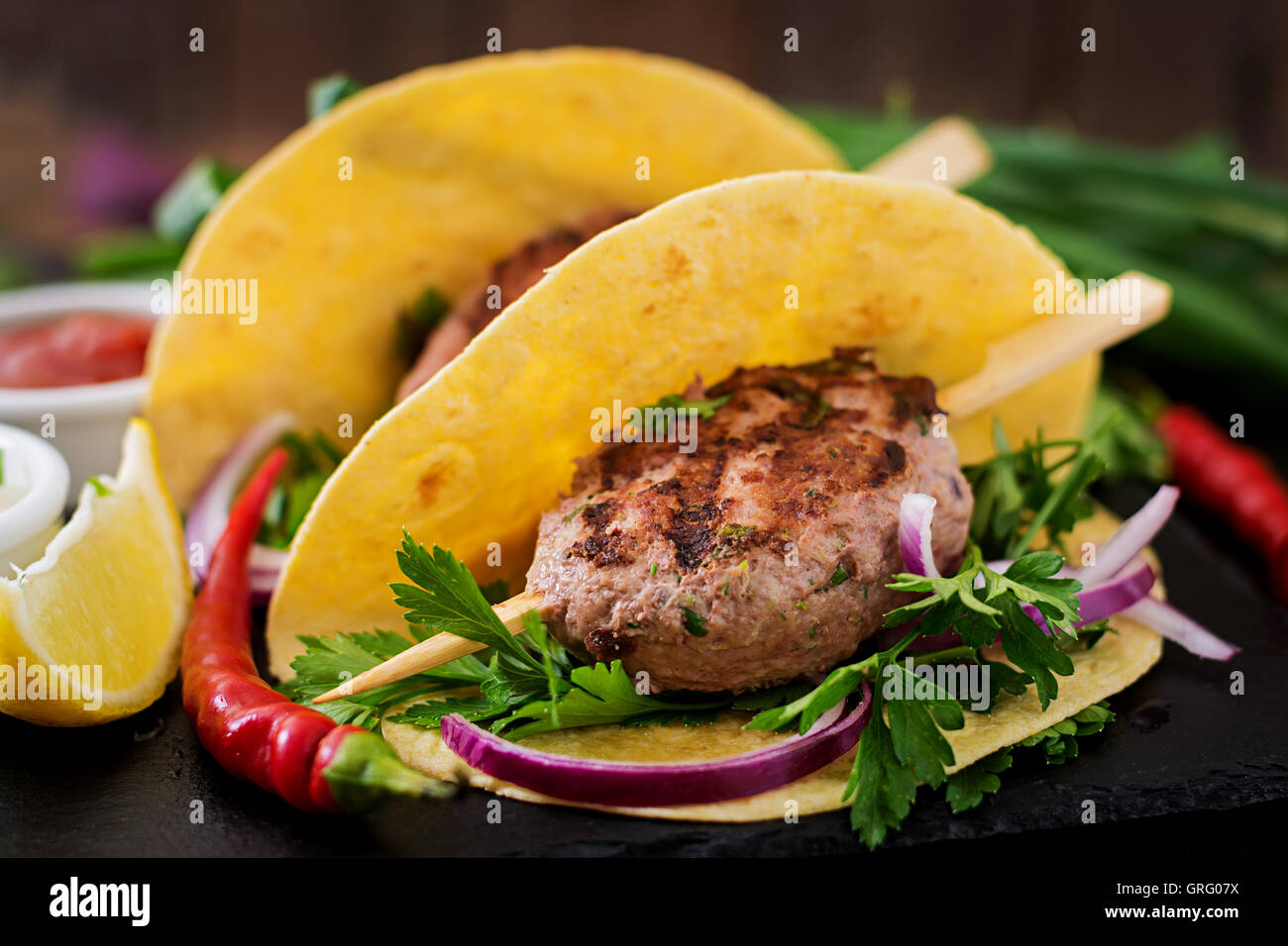 Arabic tacos hi-res stock photography and images - Alamy