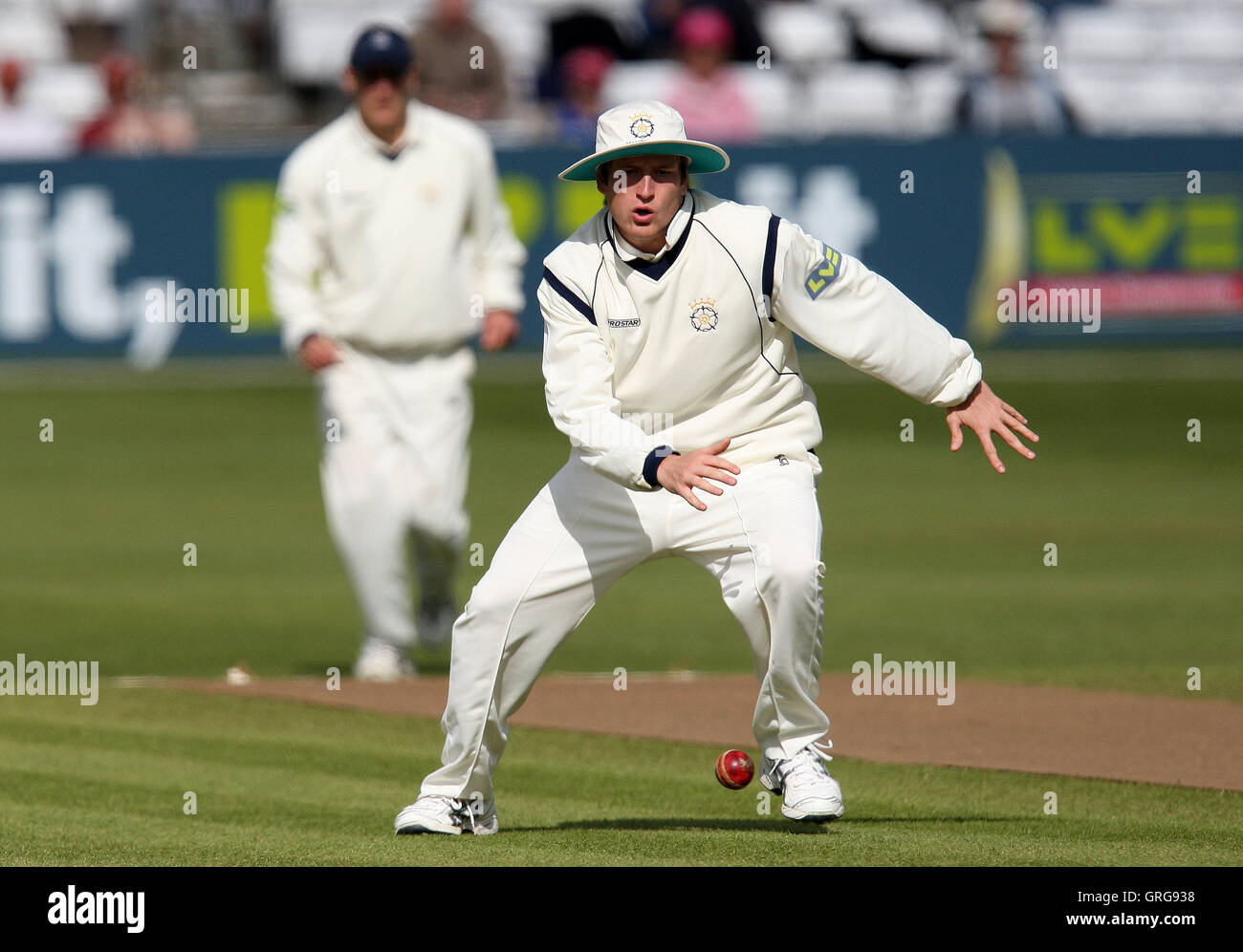 Chris Benham in fielding action for Hampshire - Essex CCC vs Hamsphire ...