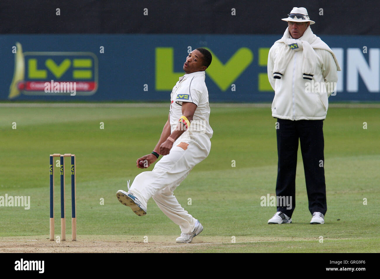 Makhaya ntini hi-res stock photography and images - Alamy