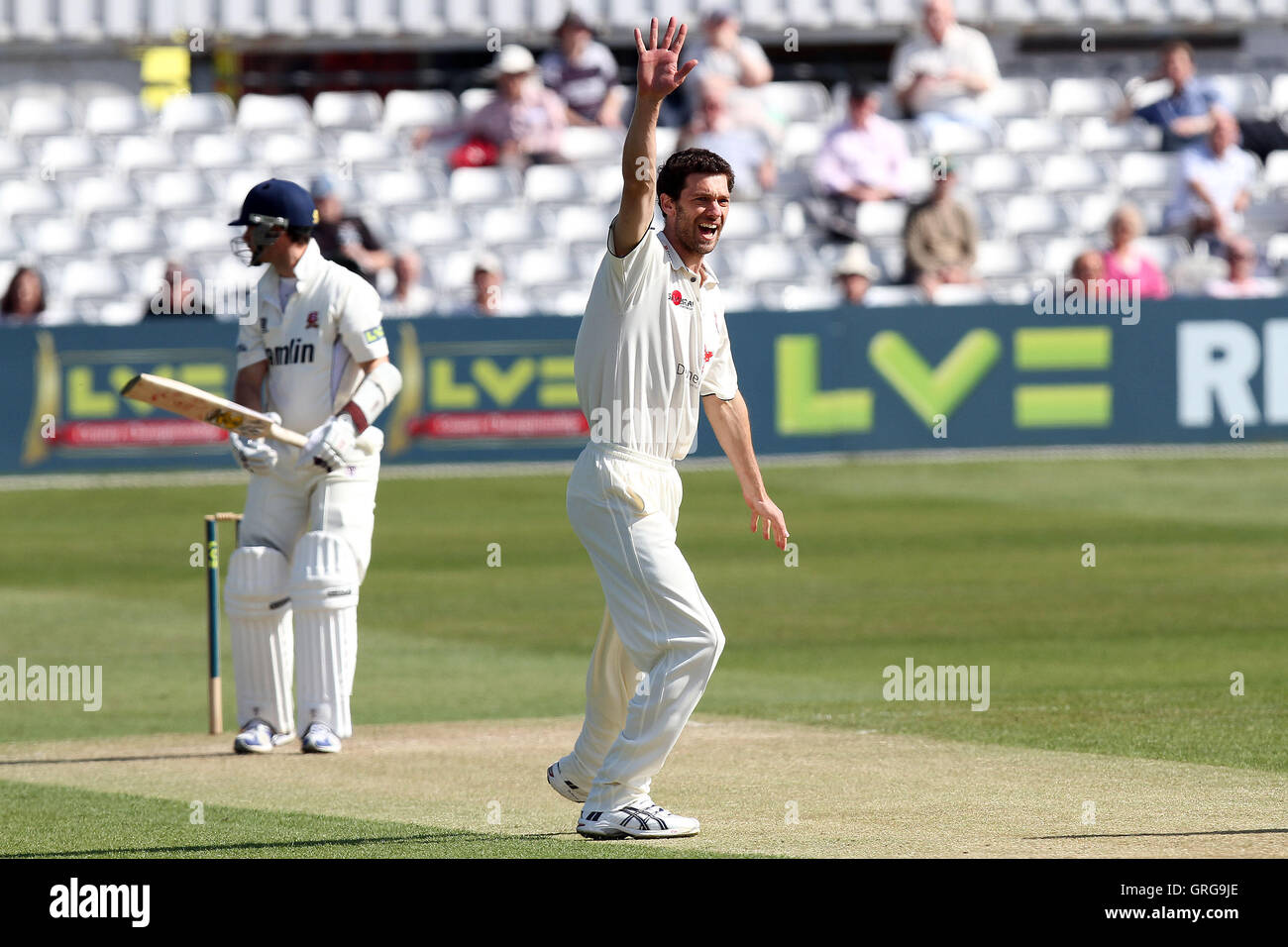 Charlie Shreck of Kent appeals for the wicket of James Foster of Essex ...