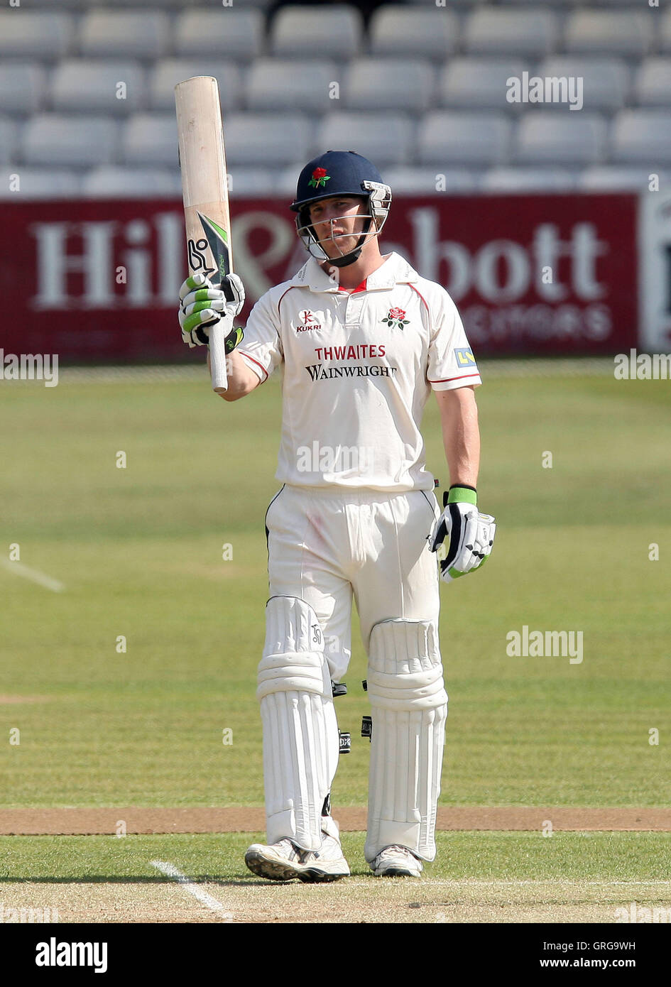 Steven Croft celebrates 50 runs, a half century, for Lancashire - Essex ...