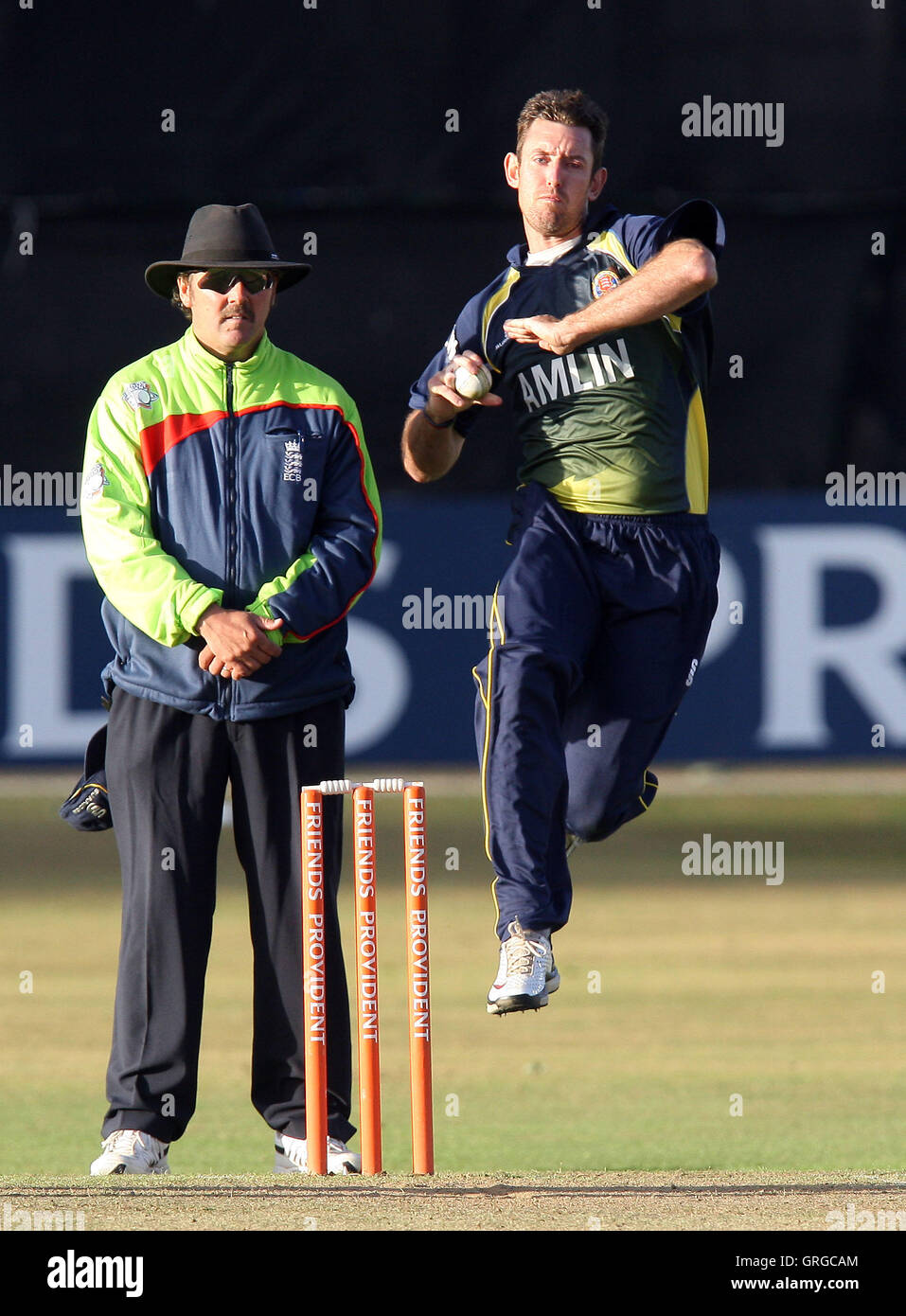 Gloucester cricket hi-res stock photography and images - Alamy