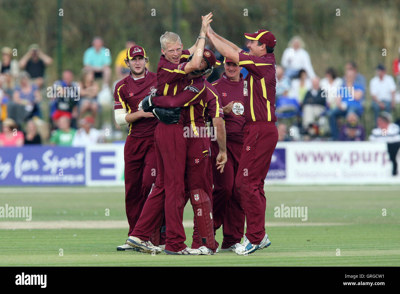 James garon hi-res stock photography and images - Alamy