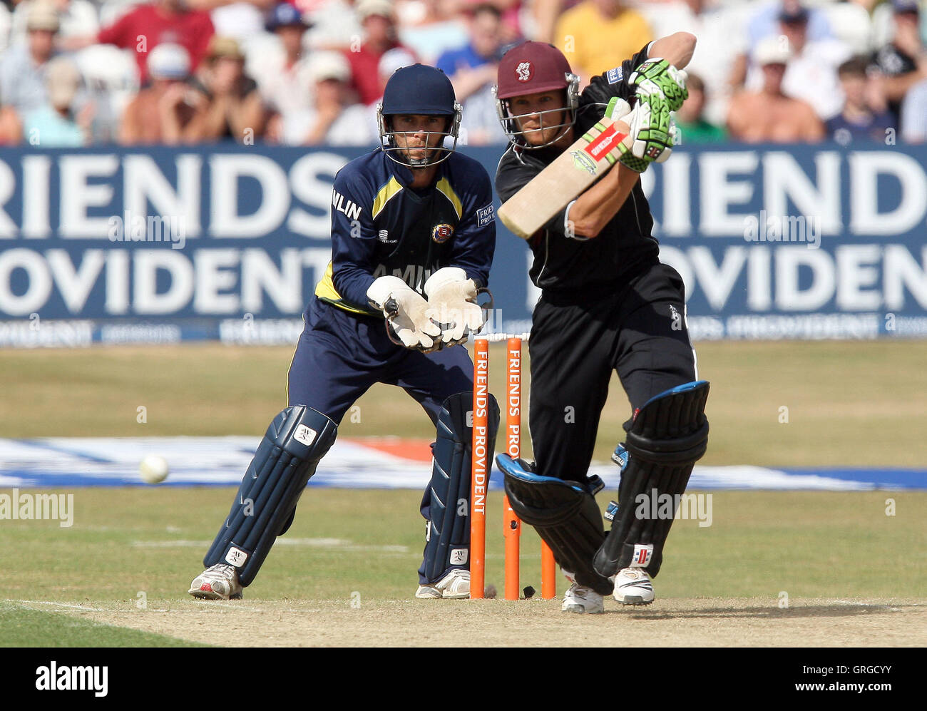 James hildreth of somerset county cricket club hi-res stock photography ...