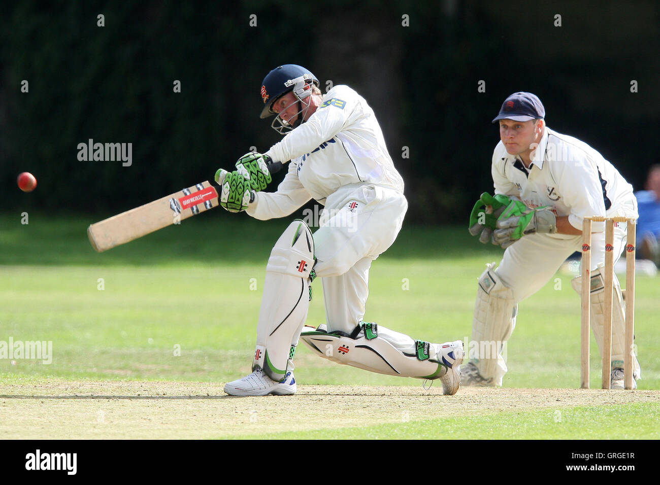 Graham gooch batting hi-res stock photography and images - Alamy