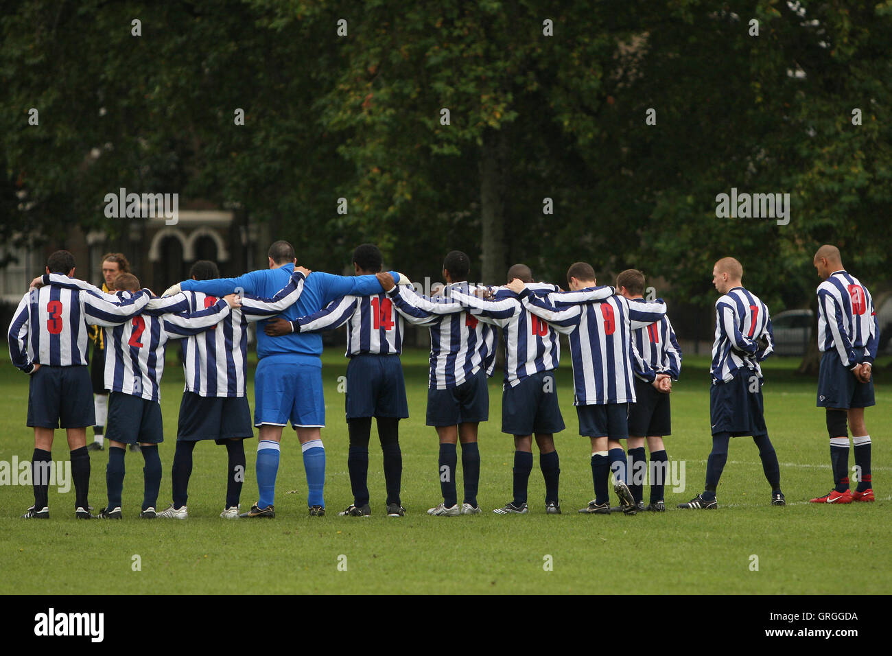 Minute's silence football hi-res stock photography and images - Alamy