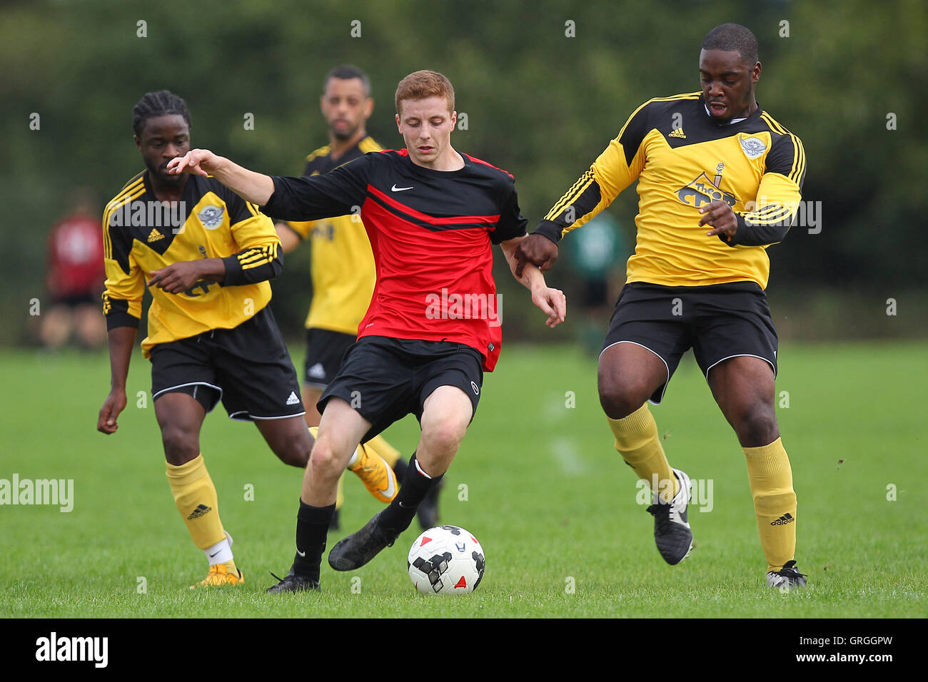Boroughs United (yellow/black) vs City Flyers, Hackney & Leyton Sunday ...