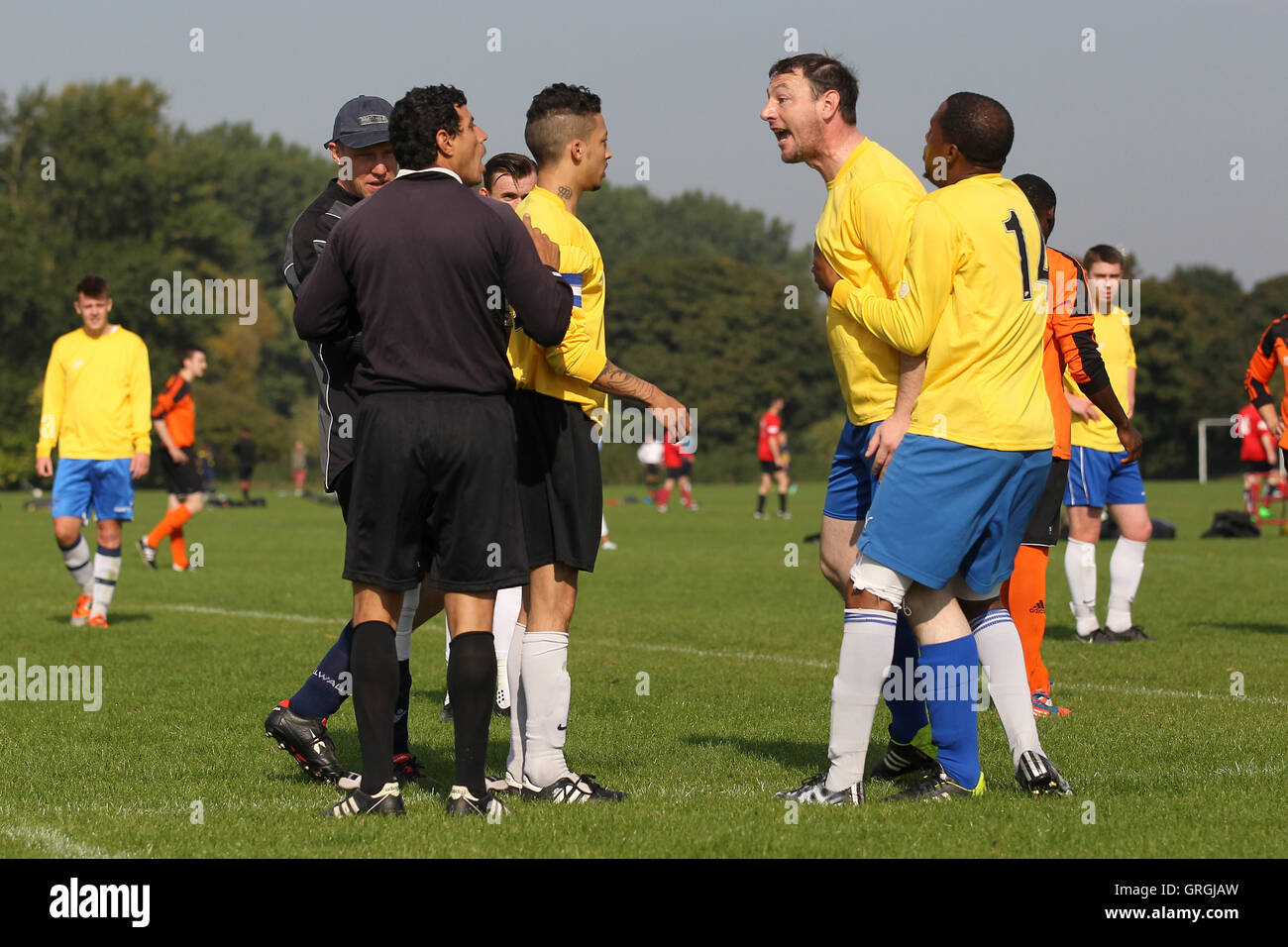 Jay Cubed (yellow) vs Tommy Flynn, Hackney & Leyton Sunday League ...