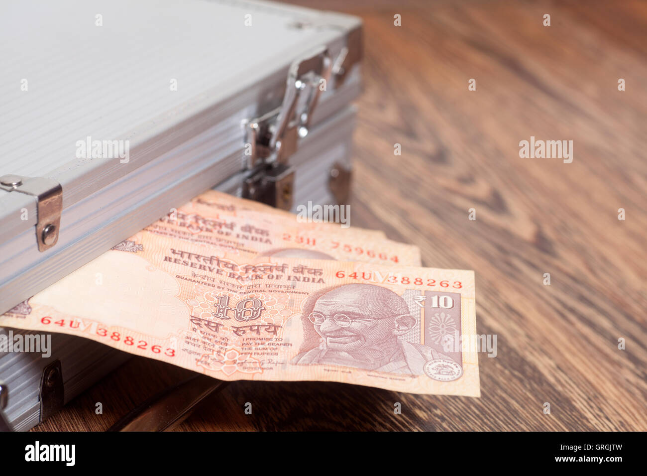 Indian currency ten rupees hi-res stock photography and images - Alamy