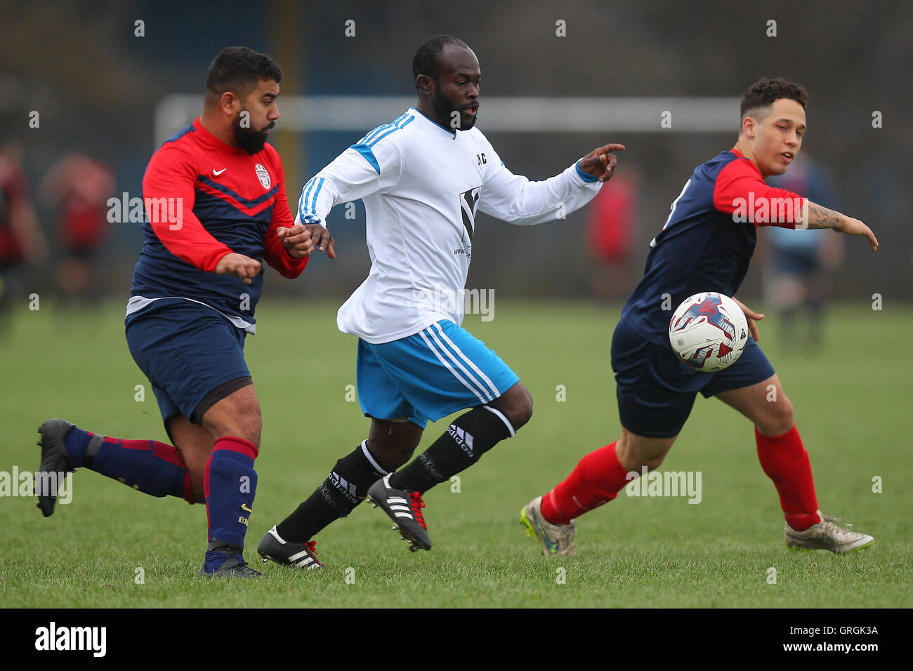 Shakespeare (red/blue) vs Young London Meteors, Hackney & Leyton Sunday ...