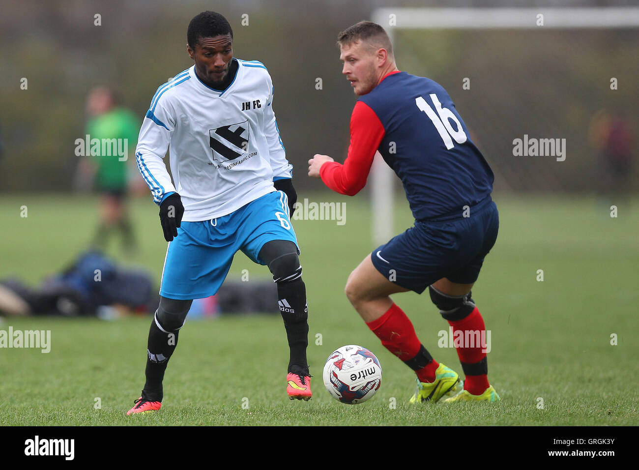 Shakespeare (red/blue) vs Young London Meteors, Hackney & Leyton Sunday ...