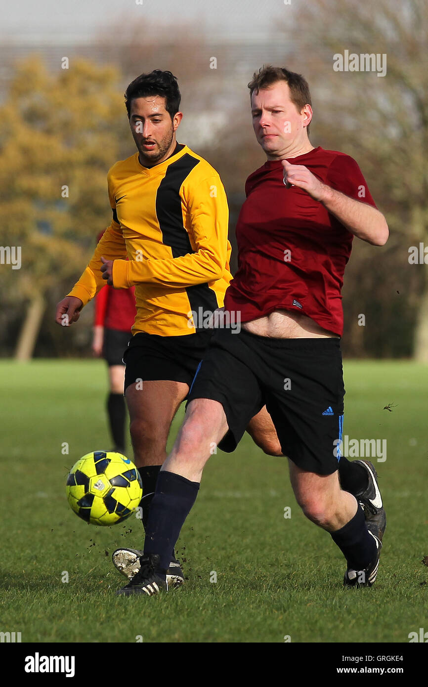 South London Sharks (yellow/black) vs Regents Park Rovers, Hackney ...
