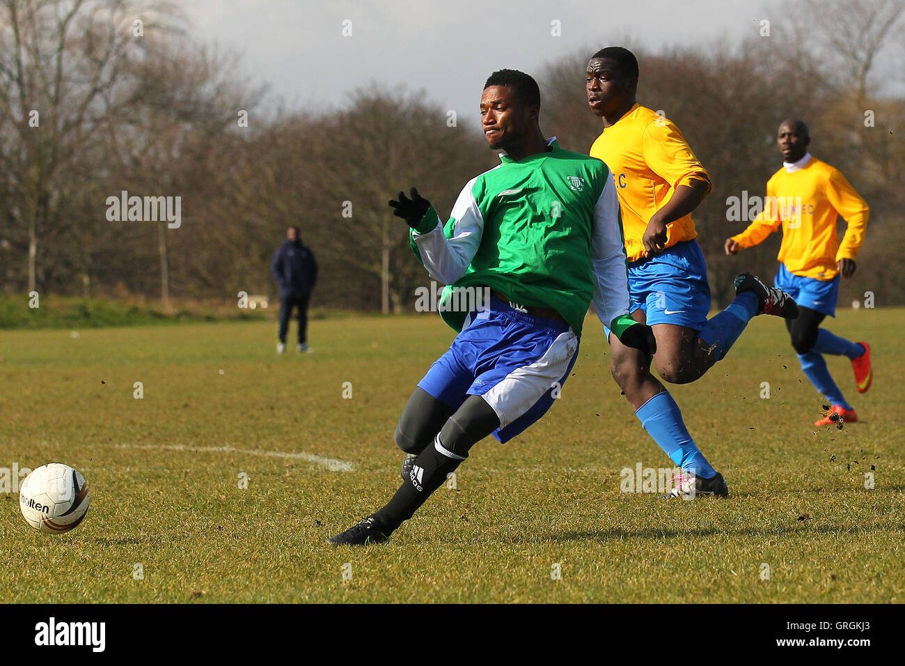 Meteors score their third goal - Young London Meteors (green) vs Mile ...