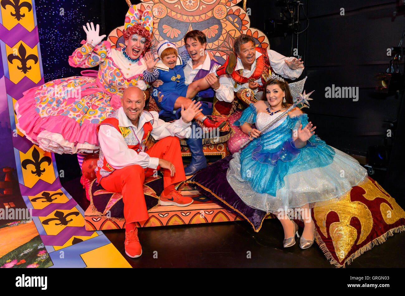 Birmingham, UK. 7th September, 2016. Dick Whittington Panto Photocall ...