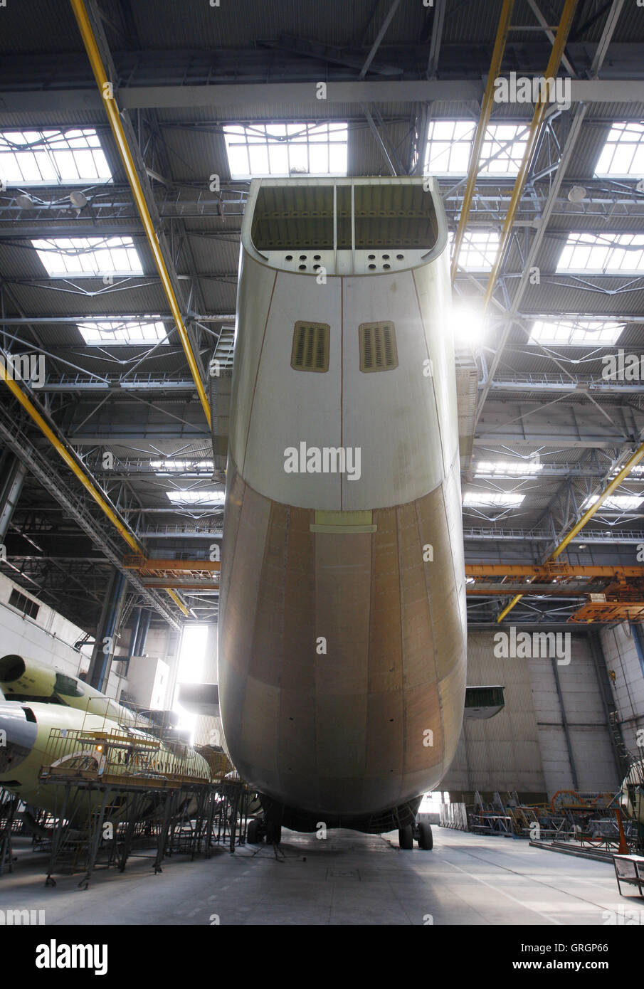 Antonov An 225 Shuttle High Resolution Stock Photography and Images - Alamy