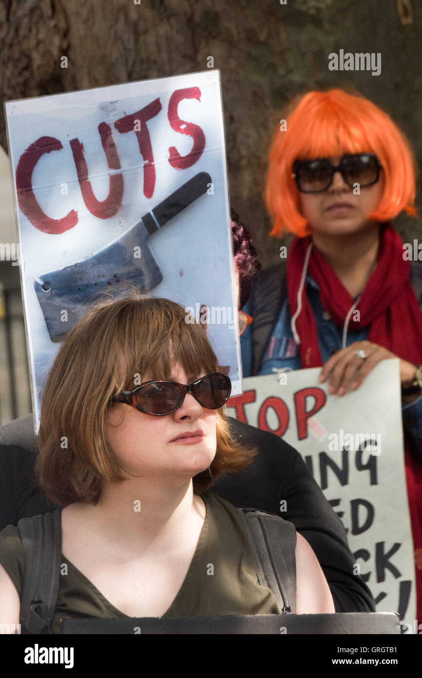 John cleaver hi-res stock photography and images - Alamy