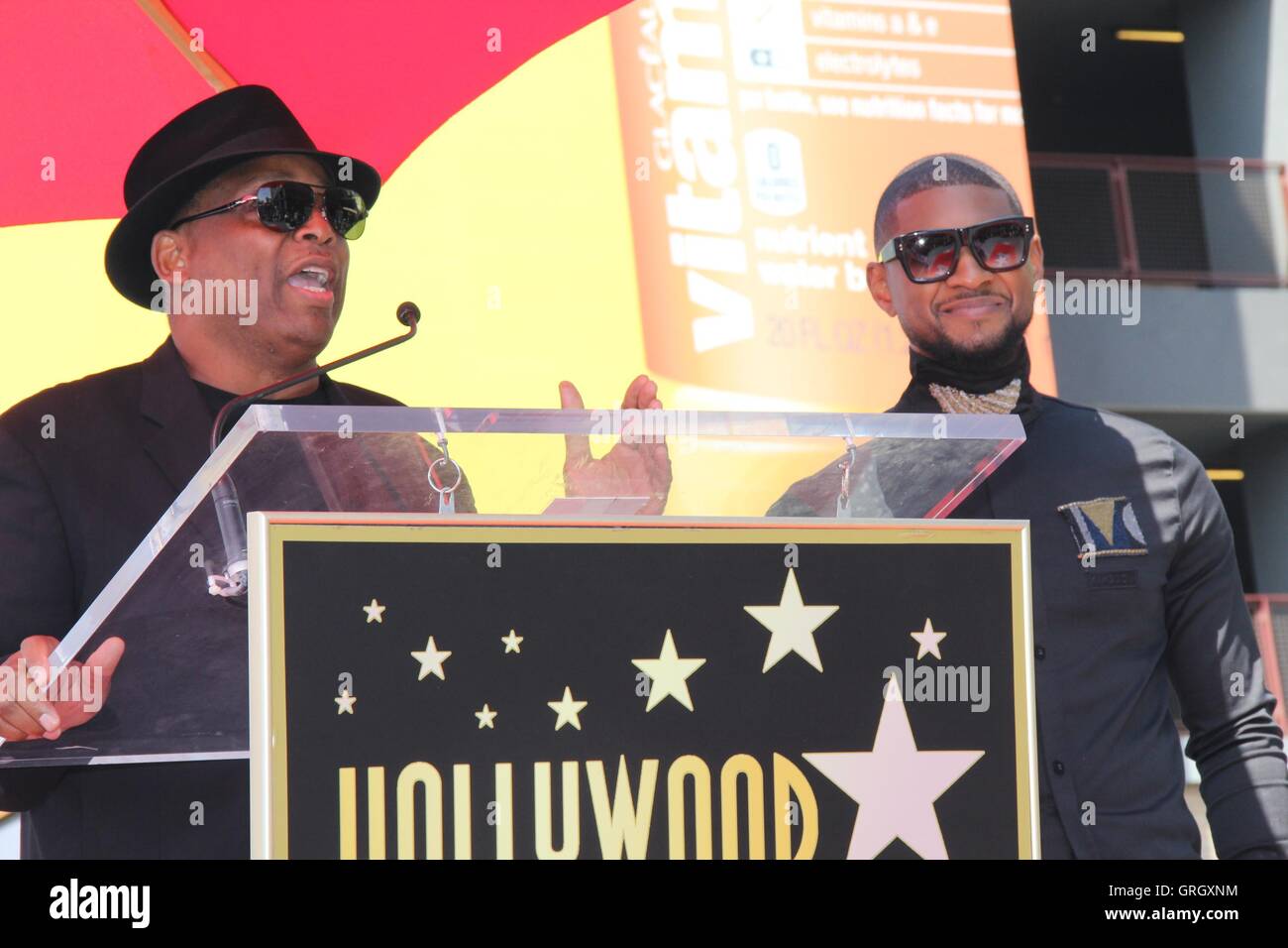 Hollywood, California, USA. 7th Sep, 2016. I15848CHW.USHER Honored With ...