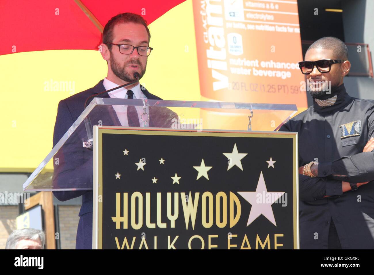 Hollywood, California, USA. 7th Sep, 2016. I15848CHW.USHER Honored With ...
