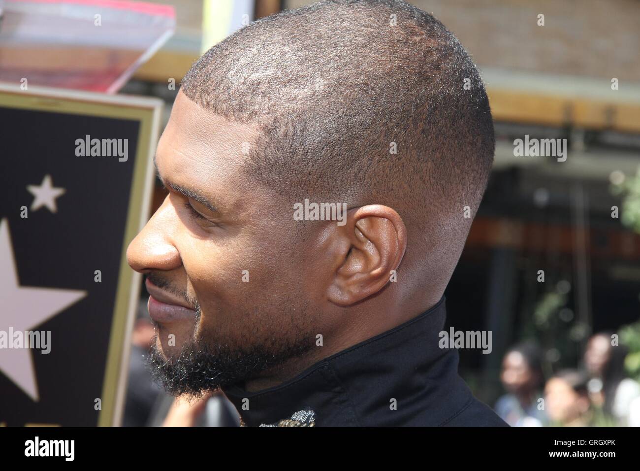 Hollywood, California, USA. 7th Sep, 2016. I15848CHW.USHER Honored With ...