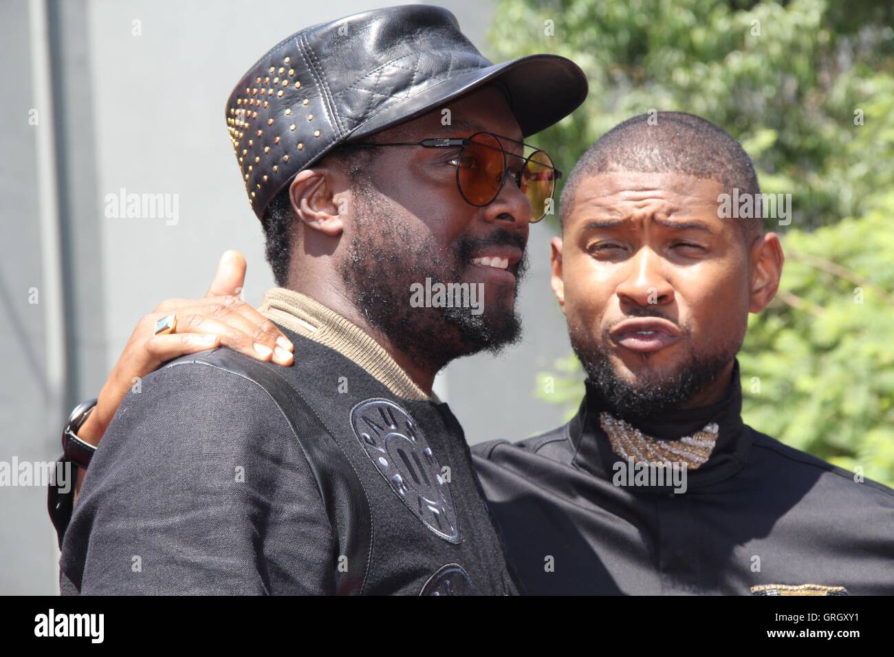Hollywood, California, USA. 7th Sep, 2016. I15848CHW.USHER Honored With ...