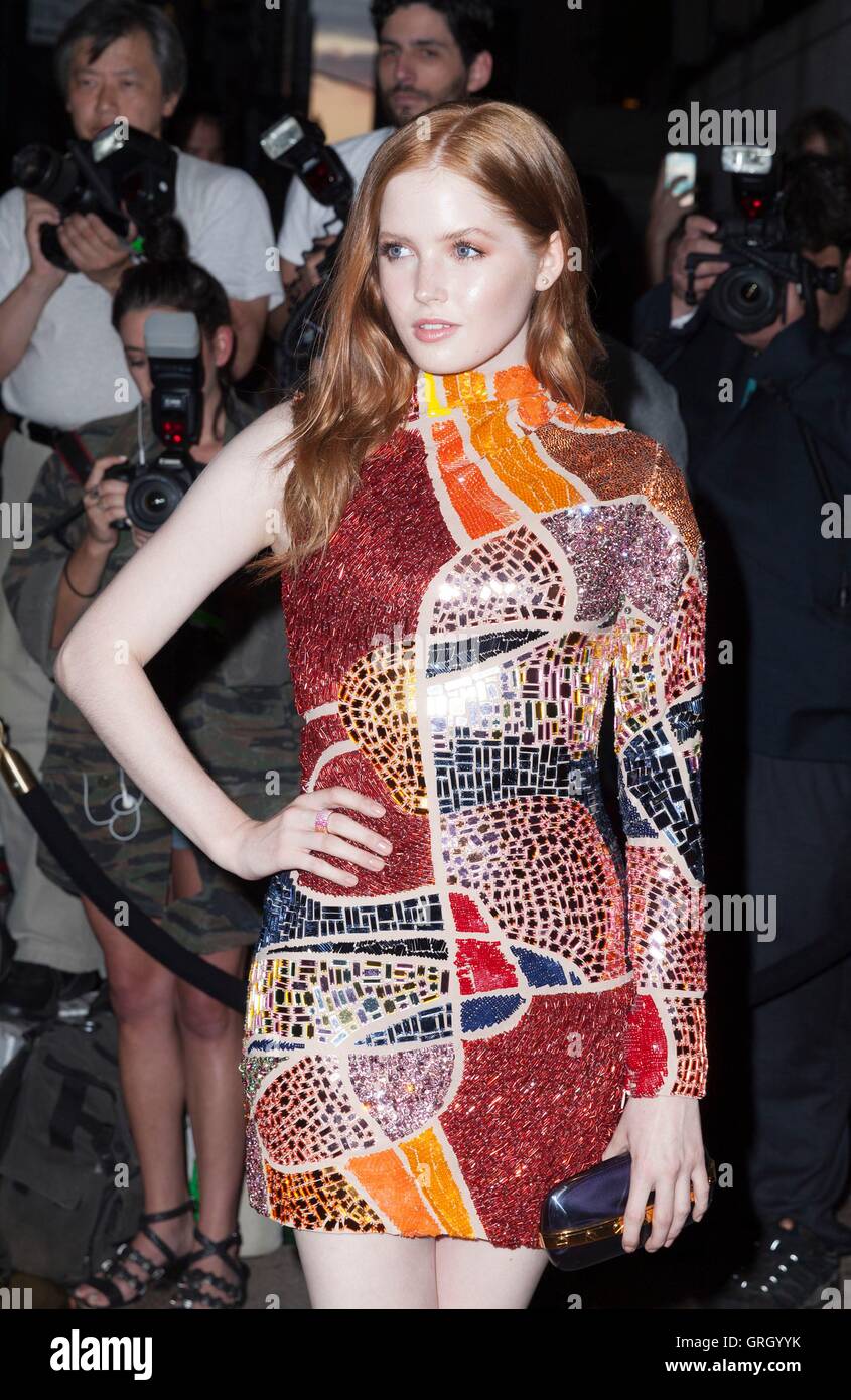 New York, NY, USA. 7th Sep, 2016. Ellie Bamber at arrivals for Tom Ford ...