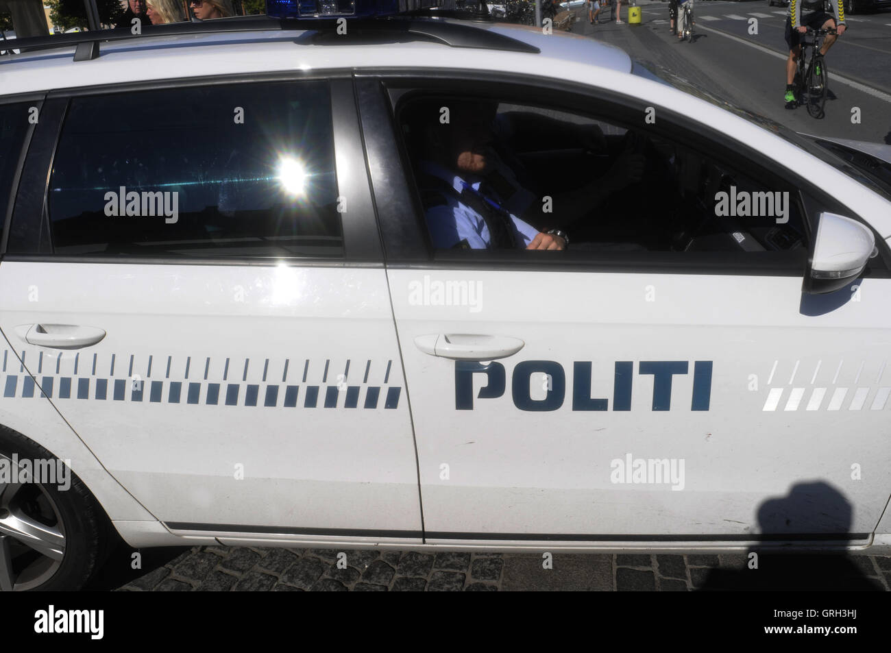 Copenhagen, Denmark. 08th Sep, 2016. Danish police part of commondo ...