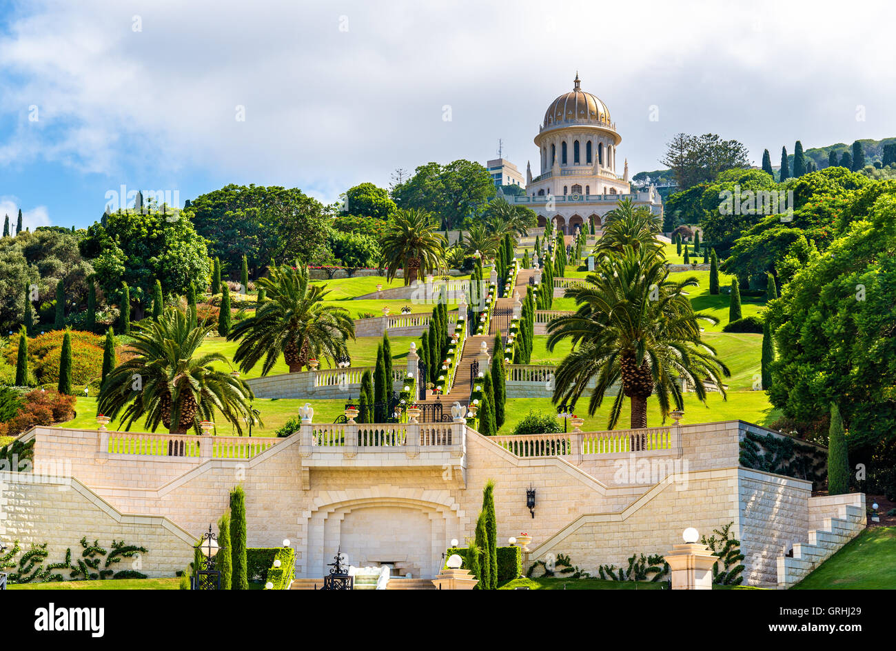 Shrine of the Bab and lower terraces at the Bahai World Center in Haifa ...
