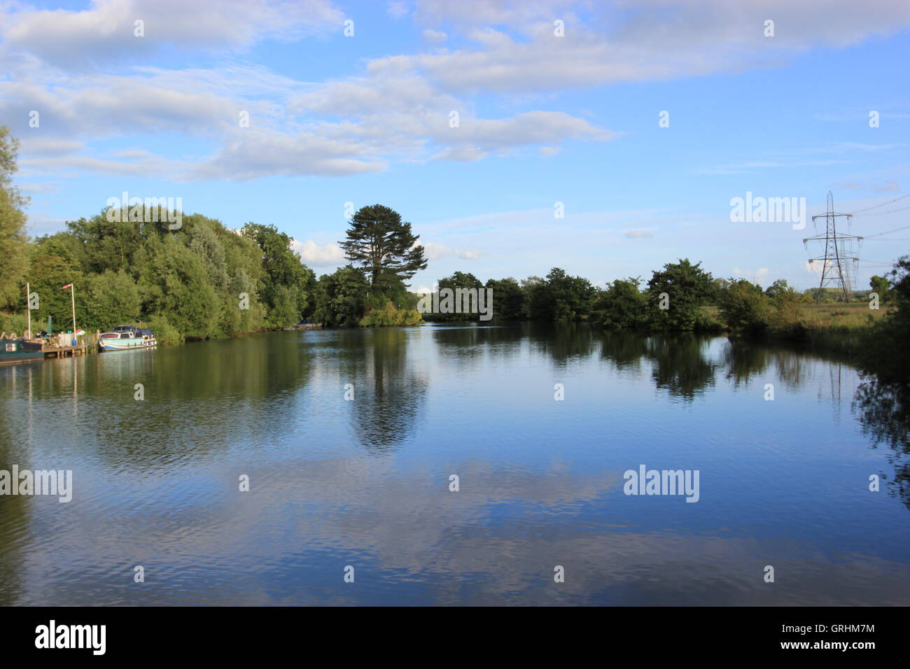River Thames, Iffley, Oxfordshire, England Stock Photo - Alamy