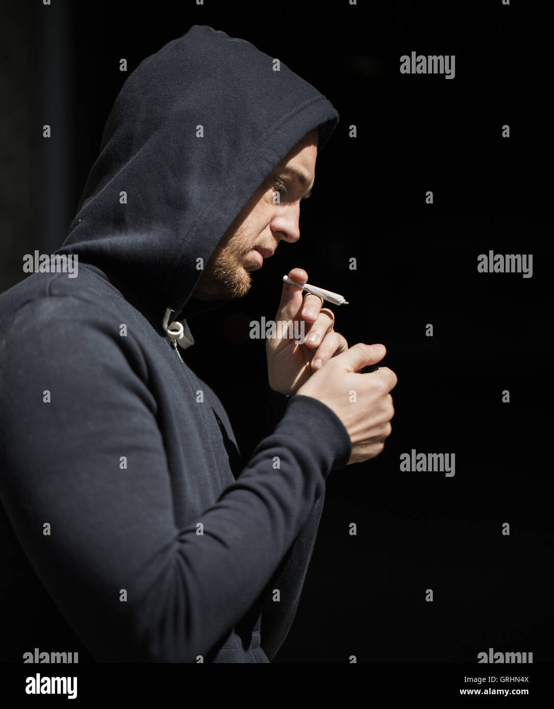 Joint lighting hi-res stock photography and images - Alamy