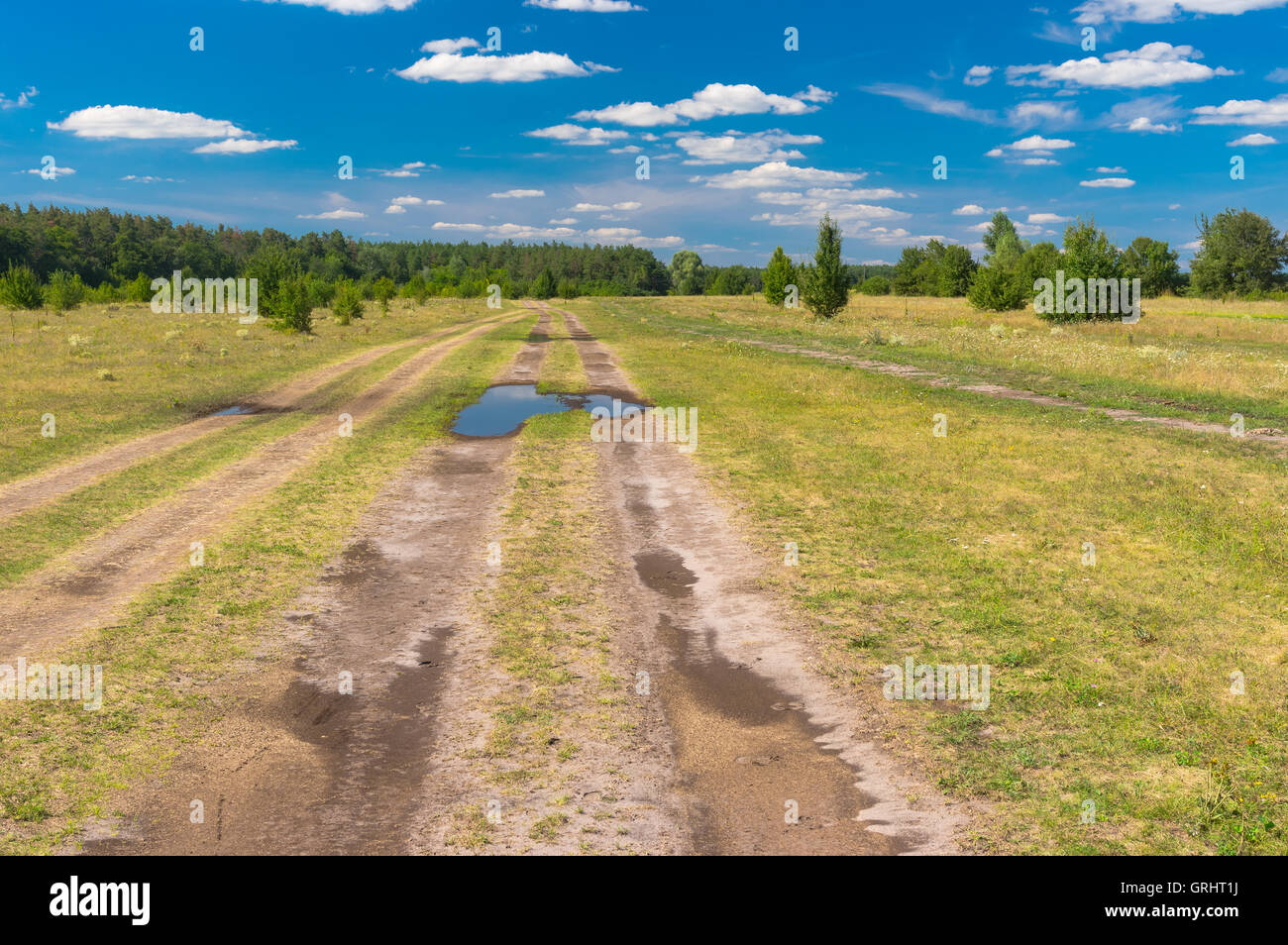 Two parallel roads hi-res stock photography and images - Alamy