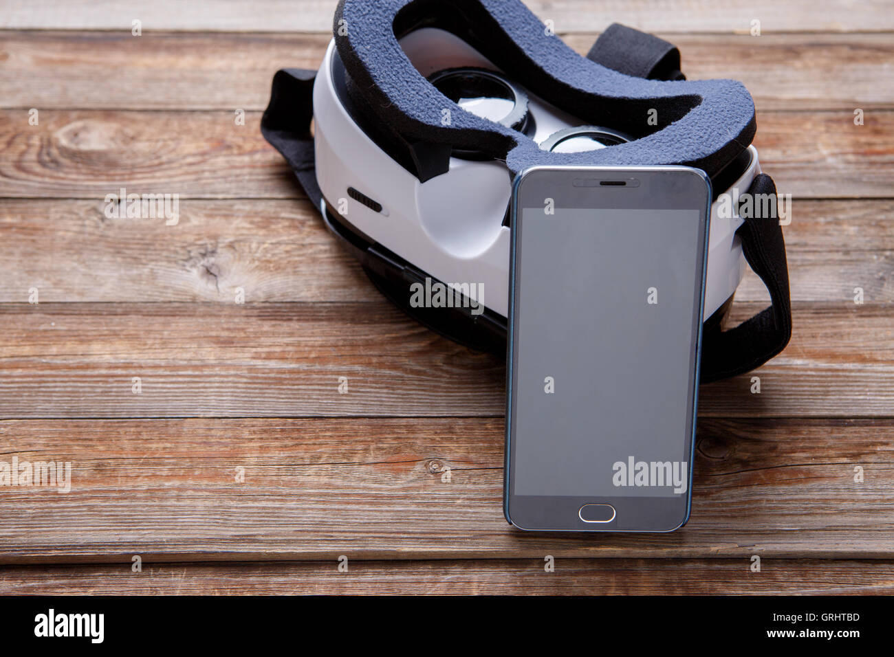virtual vr glasses goggles headset Stock Photo - Alamy