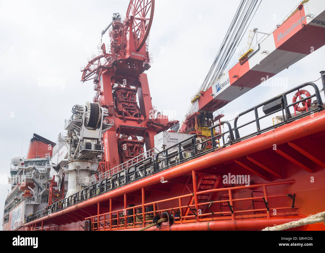 Pipelay Ship High Resolution Stock Photography and Images - Alamy