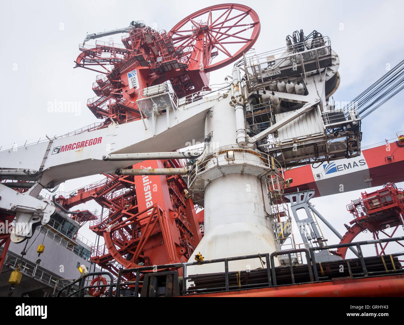 Pipelay ship, Lewek Constellation Stock Photo - Alamy