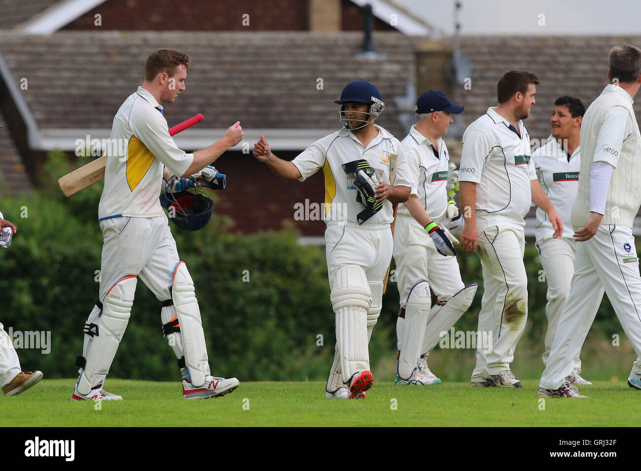 Rainham celebrate victory during Ingatestone and Fryerning CC vs ...