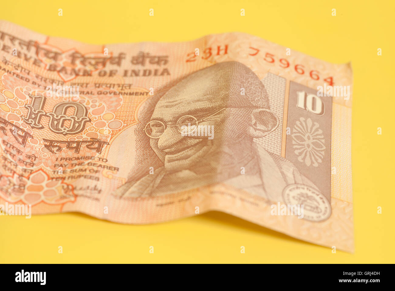 Indian 10 rupee note hi-res stock photography and images - Alamy