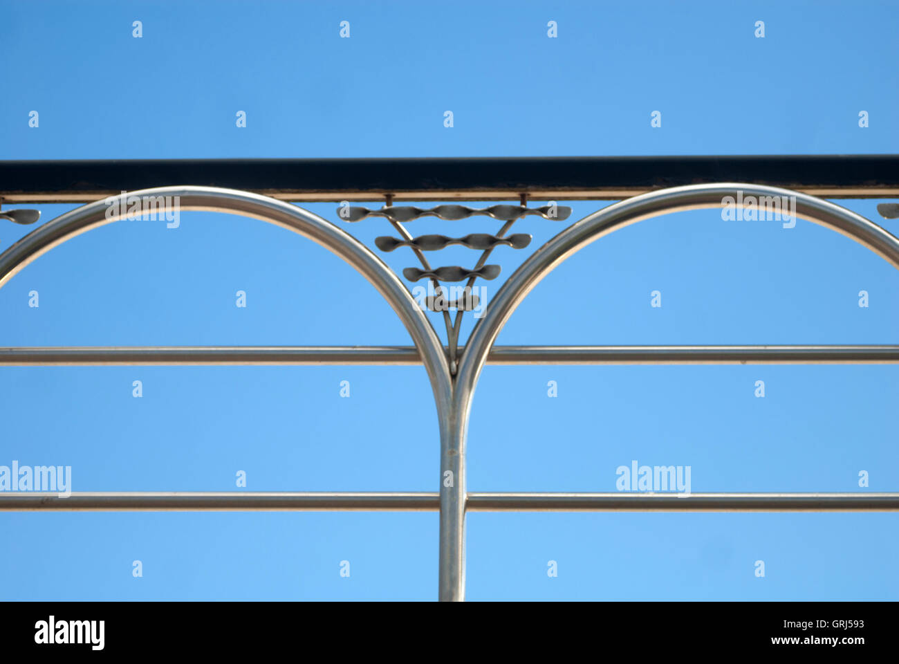 Promenade railings hi-res stock photography and images - Alamy