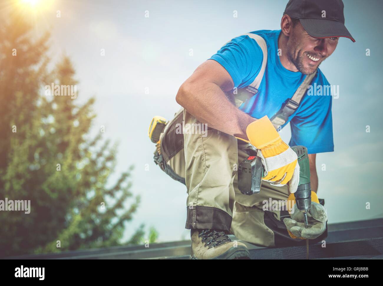 Machine gun manufacturing hi-res stock photography and images - Alamy