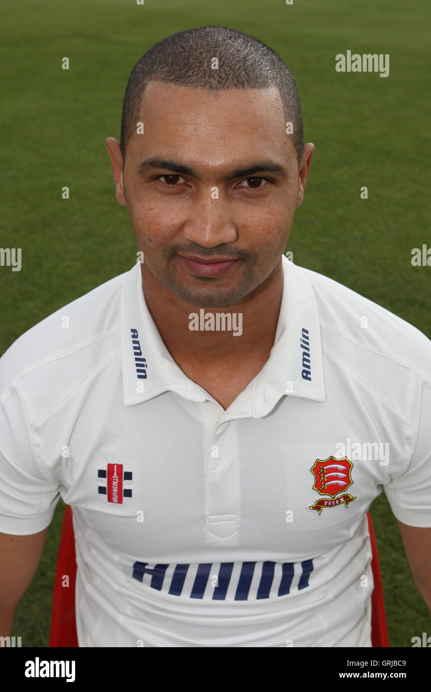 Alviro Petersen of Essex CCC in LV County Championship kit - Essex CCC ...